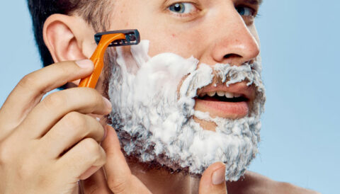 Pelos enquistados. Qué son y por qué surgen - Barberia Escarcha